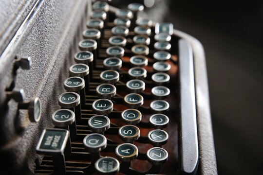 "Typewriter Keyboard" Images – Browse 1,034 Stock Photos, Vectors, and ...