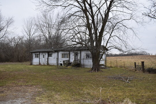 "Trailer Trash" Images – Browse 99 Stock Photos, Vectors, and Video ...