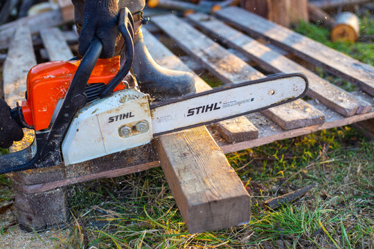 Stihl Images – Parcourir 561 le catalogue de photos, vecteurs et vidéos ...