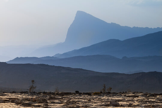 Jabal bilder – Bläddra bland 4,054 stockfoton, vektorer och videor ...