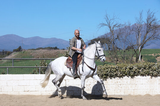Man Riding White Horse Images – Browse 17,510 Stock Photos, Vectors ...