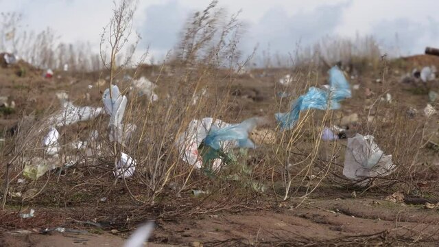 Plastic Bag Blowing In The Wind Images – Browse 185 Stock Photos ...