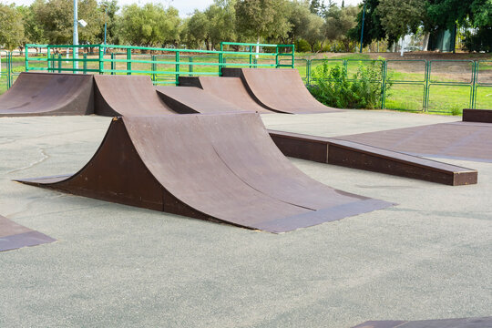 「Snakeboard」の画像 - 111 件の Stock 写真、ベクターおよびビデオ | Adobe Stock