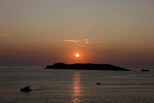 75 BEST Tetakawi IMAGES, STOCK PHOTOS & VECTORS | Adobe Stock