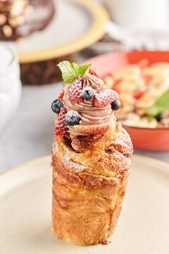 Cruffin Bilder – Durchsuchen 2,409 Archivfotos, Vektorgrafiken und ...