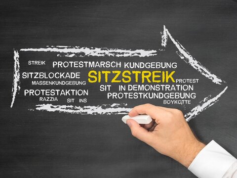 Imágenes de Sitzblockade: descubre bancos de fotos, ilustraciones ...