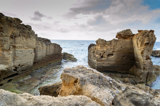 「Sandrock」の写真素材 | 330件の無料イラスト画像 | Adobe Stock