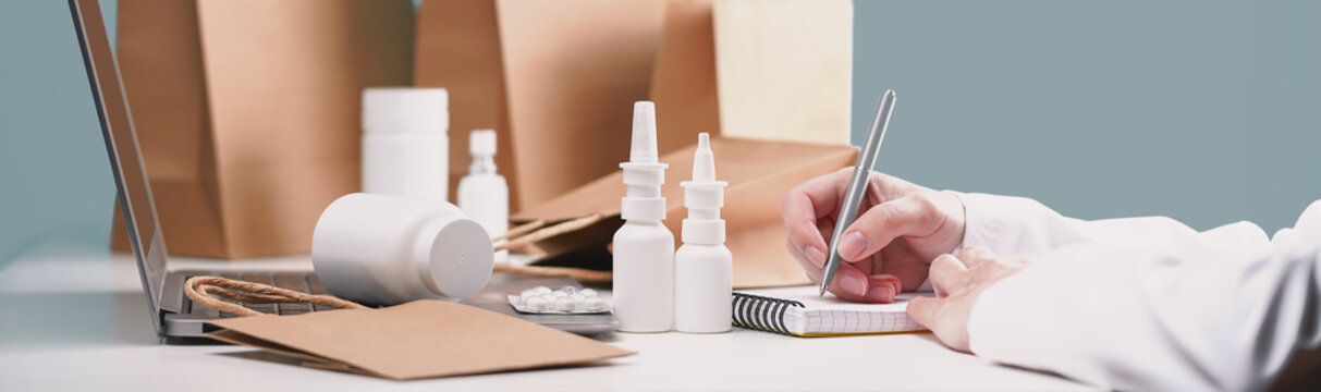 "Online Pharmacy" Images – Browse 3,897 Stock Photos, Vectors, and ...