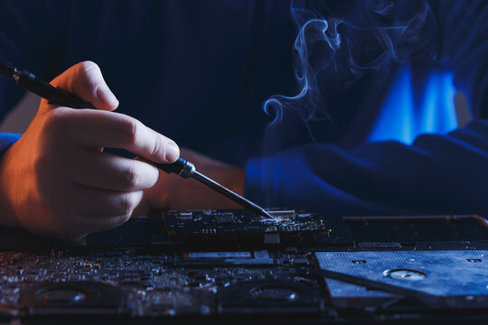 Soldering Images – Browse 1,066,038 Stock Photos, Vectors, and Video ...