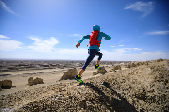 Ultramarathon Images – Browse 1,932 Stock Photos, Vectors, and Video ...
