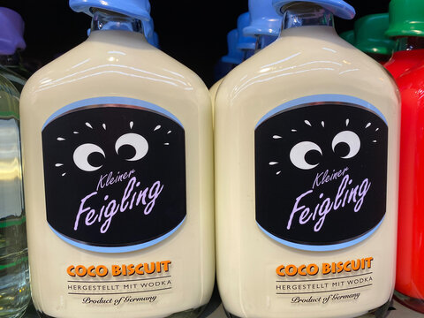 รูปภาพFeigling – เลือกดูภาพถ่ายสต็อก เวกเตอร์ และวิดีโอ18,268 | Adobe Stock