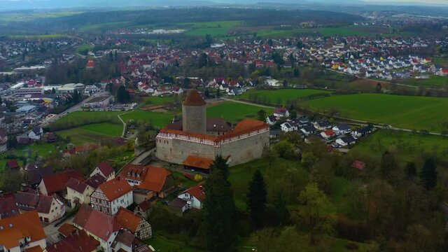 Oppenweiler bilder – Bläddra bland 82 stockfoton, vektorer och videor ...