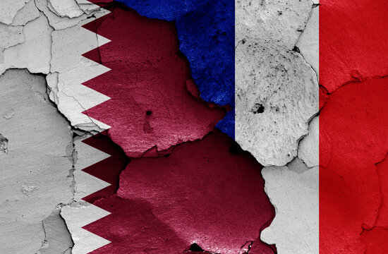 "Qatari Flag" Immagini - Sfoglia 1,942 foto, vettoriali e video Stock ...