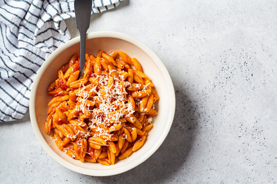 「Sardi」の画像 - 3,746 件の Stock 写真、ベクターおよびビデオ | Adobe Stock