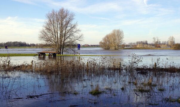 รูปภาพRheinpegel – เลือกดูภาพถ่ายสต็อก เวกเตอร์ และวิดีโอ157 | Adobe Stock