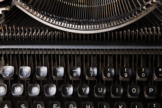 "Typewriter Keyboard" Images – Browse 944 Stock Photos, Vectors, and ...