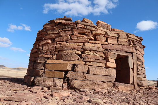 Nawamis Bilder – Durchsuchen 28 Archivfotos, Vektorgrafiken und Videos ...