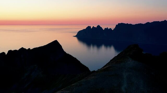 "Nightless Night" - Images et vidéos libres de droits | Adobe Stock
