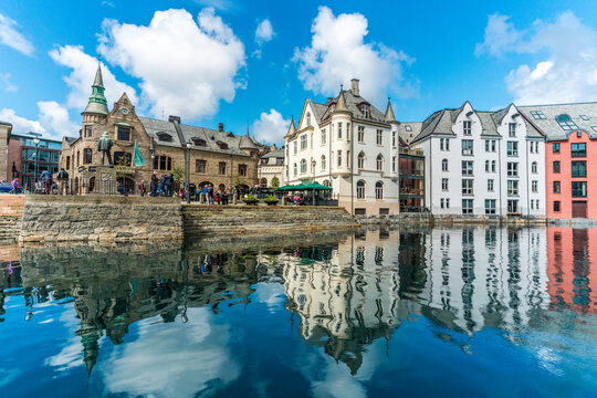 รูปภาพMonumet – เลือกดูภาพถ่ายสต็อก เวกเตอร์ และวิดีโอ403 | Adobe Stock