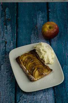 Rahm bilder – Bläddra bland 2,496 stockfoton, vektorer och videor ...