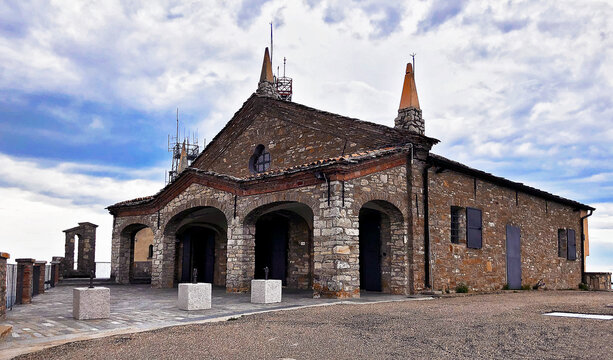 「Penice」の写真素材 | 150件の無料イラスト画像 | Adobe Stock