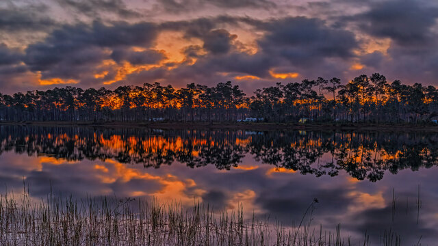 "Day Break" Bilder – Durchsuchen 1,626 Archivfotos, Vektorgrafiken und ...