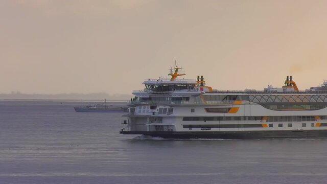 Teso 影像 – 瀏覽 423 個素材庫相片、向量圖和影片 | Adobe Stock