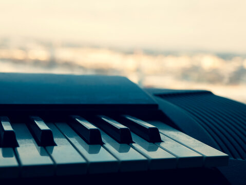 Keyboard Instrument Wallpaper