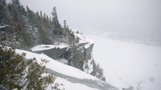 「Pinacle」の写真素材 | 474件の無料イラスト画像 | Adobe Stock