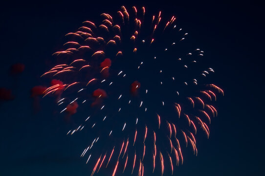 Pyrotechnik Billeder – Gennemse 10,039 stockfotos, vektorer og videoer ...