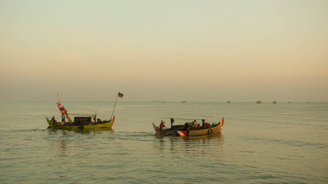 รูปภาพKapal – เลือกดูภาพถ่ายสต็อก เวกเตอร์ และวิดีโอ259 | Adobe Stock