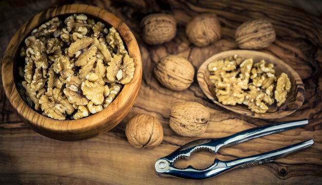 Walnussholz Images – Browse 58 Stock Photos, Vectors, and Video | Adobe ...