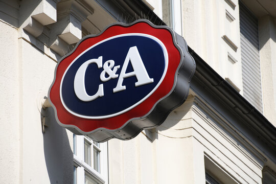 Clockhouse-Bilder: Stock-Fotos & -Videos. | Adobe Stock