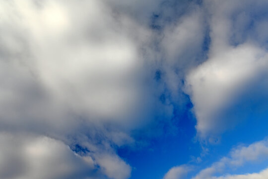 Moln bilder – Bläddra bland 551 stockfoton, vektorer och videor | Adobe ...