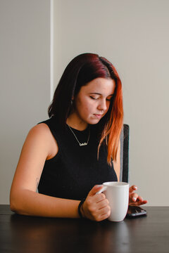 Chequeando Images – Browse 5 Stock Photos, Vectors, and Video | Adobe Stock