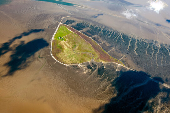 「Warft」の写真素材 | 764件の無料イラスト画像 | Adobe Stock