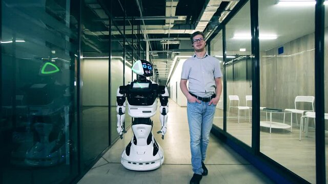 Promobot Bilder – Durchsuchen 69 Archivfotos, Vektorgrafiken und Videos ...