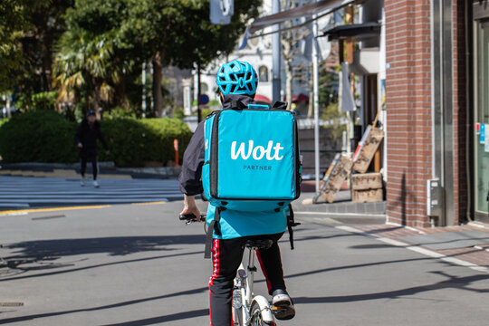 Wolt-Bilder: Stock-Fotos & -Videos. | Adobe Stock