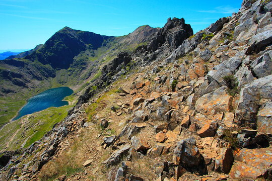 Trogtal Bilder – Durchsuchen 2,178 Archivfotos, Vektorgrafiken und ...