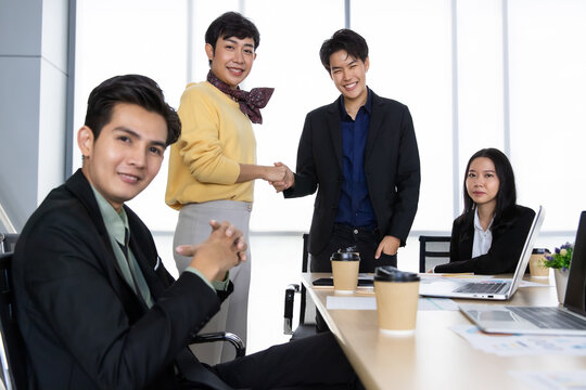 รูปภาพCissy – เลือกดูภาพถ่ายสต็อก เวกเตอร์ และวิดีโอ3,083 | Adobe Stock