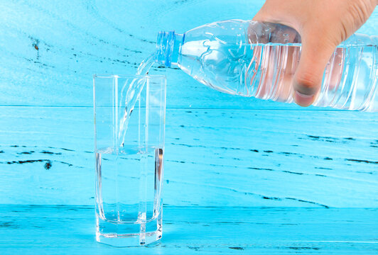 "Pour Water" Images – Browse 596 Stock Photos, Vectors, and Video ...