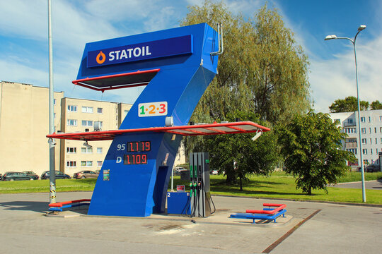 Statoil Images – Browse 175 Stock Photos, Vectors, and Video | Adobe Stock