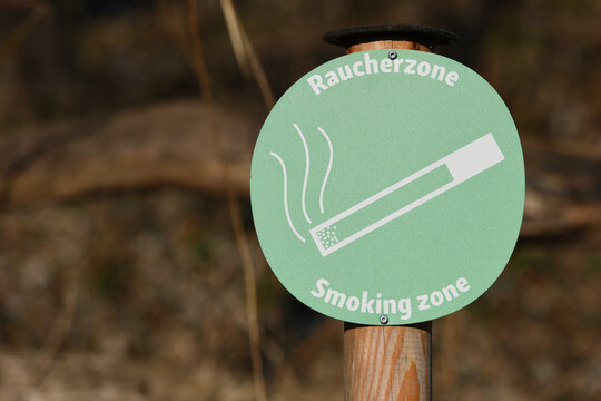 「Raucherzone」の画像 - 284 件の Stock 写真、ベクターおよびビデオ | Adobe Stock