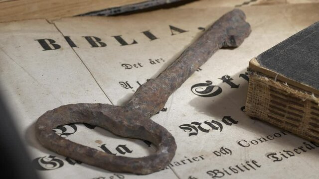 Ancient Key Images – Browse 90,574 Stock Photos, Vectors, and Video ...