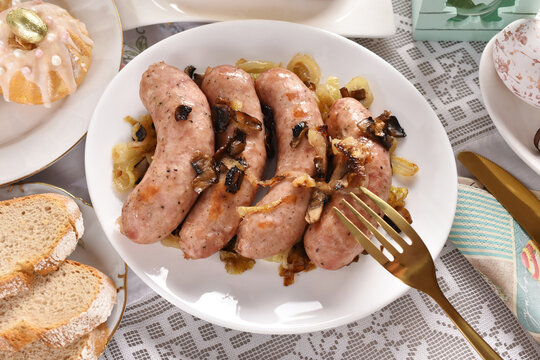 Kovbasa Bilder – Durchsuchen 8,397 Archivfotos, Vektorgrafiken und ...