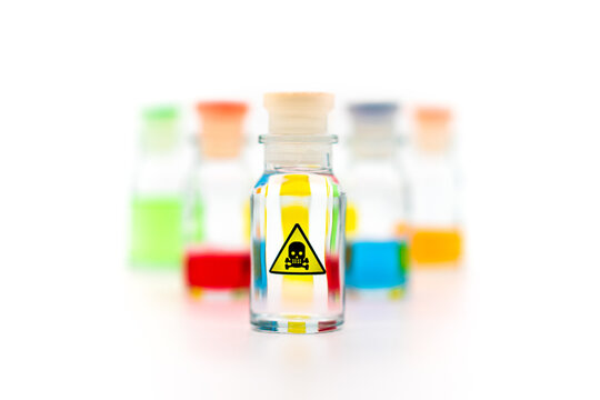 Cmr-Stoffe Bilder – Durchsuchen 1,327 Archivfotos, Vektorgrafiken und ...