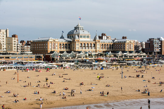 Scheveningen Bilder – Durchsuchen 5,701 Archivfotos, Vektorgrafiken und ...