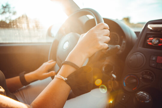 LAS 706,890 MEJORES IMÁGENES, FOTOS DE ARCHIVO Y VECTORES DE Conductor ...