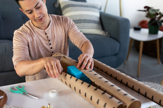 "Wrapping Images – Browse 2,890,281 Stock Photos, Vectors, and Video ...