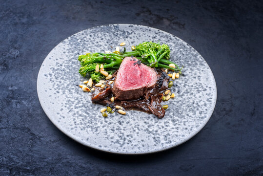 "Fillet Head" Bilder – Durchsuchen 277 Archivfotos, Vektorgrafiken und ...